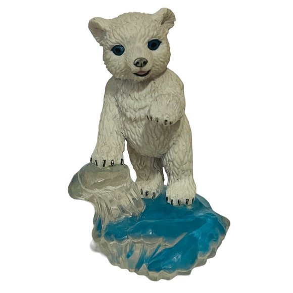 Hamilton | Accents | Polar Bear Figurine Playmates Hamilton ...